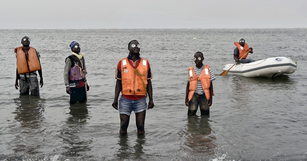 In Wall House #2: Fotoexpositie Kars Tuinder en Sven Sleur | Groninger ...